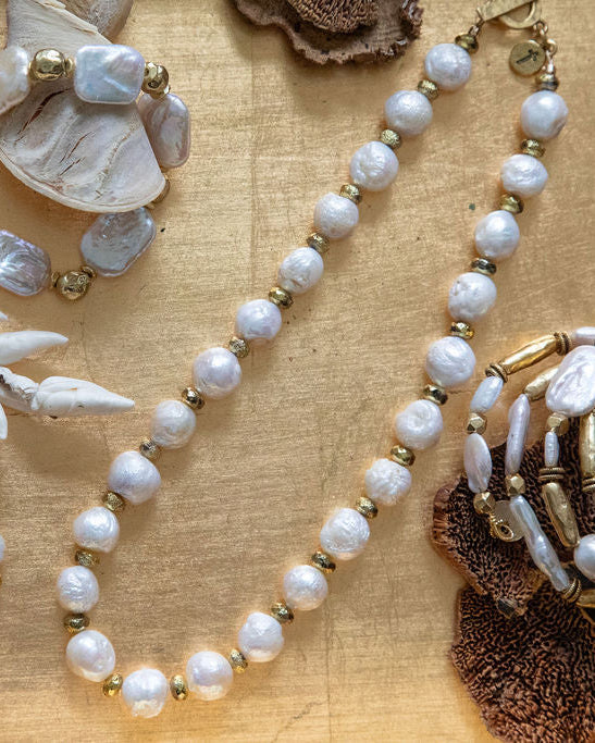 Poetic Pearl Collection III
